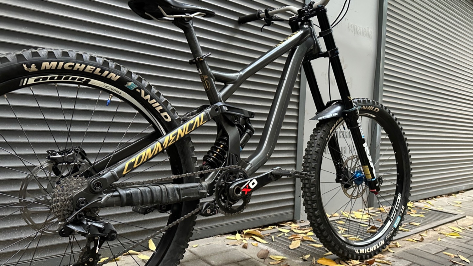Commencal Supreme DH Signature | Купи в Nameri.Bike