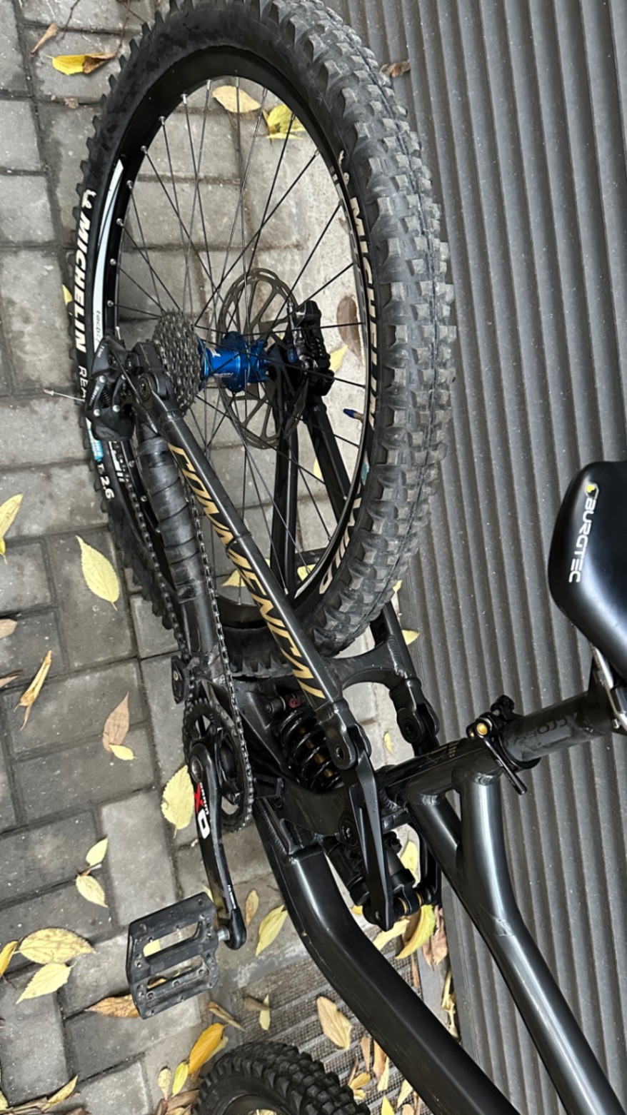 Commencal Supreme DH Signature | Купи в Nameri.Bike